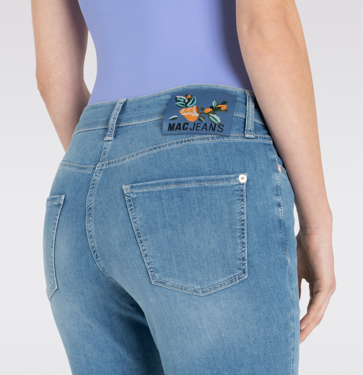 Mac Jeans Dream Chic Blau D289 00 27